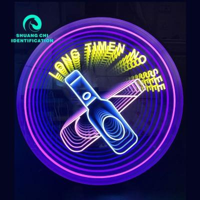 Cina Pubblicità personalizzata Parole luminose Specchio infinito Segno al neon con luce al neon realistica 3D in vendita