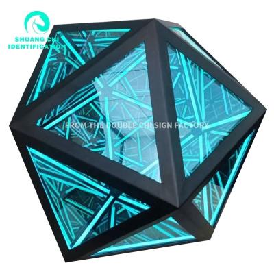 Cina Fine 2023 Materiale Visione 3D Melaleuca Specchio Abisso Specchio con luce LED ad alta luminosità in vendita
