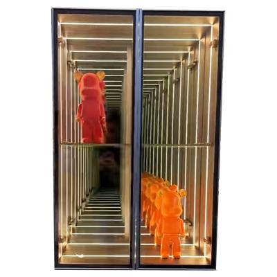Cina 2024 Spessore personalizzato Acrilico LED Abismo Cassa di visualizzazione specchio per il commercio al dettaglio fumo negozio in vendita