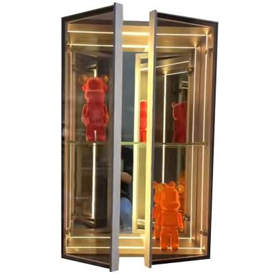 Cina 2024 Alta luminosità luce a LED vetro Infinity Mirror Display Cabinet per soggiorno in vendita