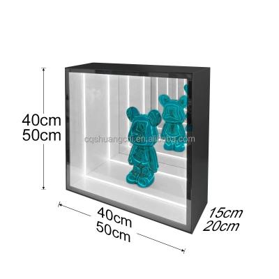 Cina Cassa per display a specchi di vetro a colori personalizzabili a LED per cabina di vino in stile moderno personalizzata in vendita