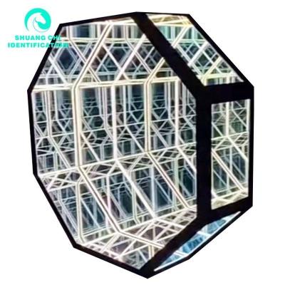 Cina Elevate Decor Splendente 3D Neon Abyssal Mirror A scacchi 50X50 in colori personalizzabili in vendita