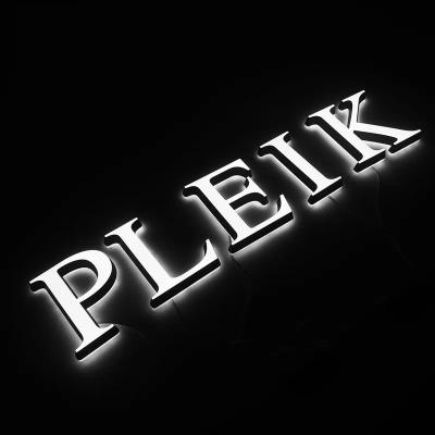 Cina Logos della compagnia elettronica 3d Letter Sign In acciaio inossidabile contrassegno retroilluminato con disegno libero in vendita