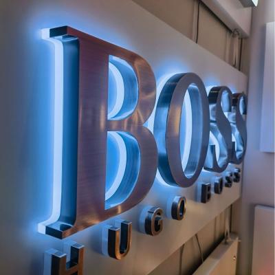 Cina Logos della compagnia elettronica 3d Letter Sign In acciaio inossidabile contrassegno retroilluminato con disegno libero in vendita