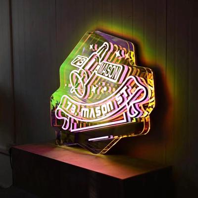 Cina Colori personalizzabili 3D LED effetto infinito Specchio luce Neon segno con materiale di vetro in vendita