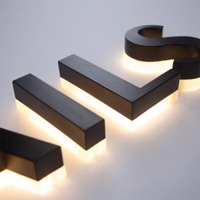 China Straat Advertentiebord LED Letters Alphabet met roestvrijstalen strepen en verlichting Te koop