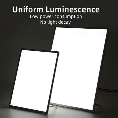 中国 超薄型LEDライトボックスディスプレイ ブラック/シルバー 販売のため