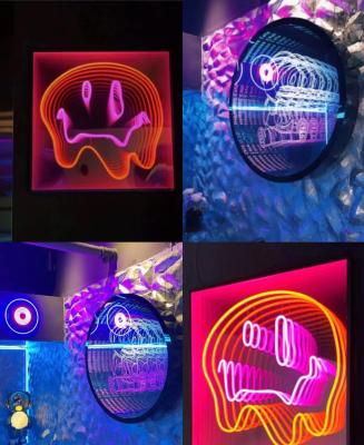 Cina Delicato ventilatore a LED 3D display ologramma per specchietto infinito Lettere di canale di tracciamento a LED in vendita