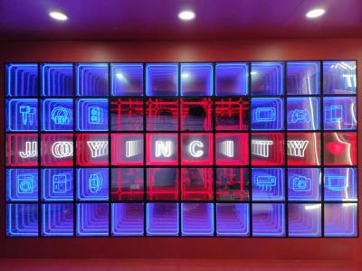 Cina Delicato segnale a specchio a LED personalizzato con ologramma 3D e 300000 ore di vita in vendita