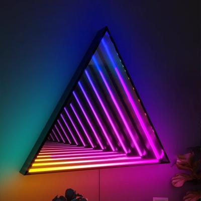 Cina Colorato Magico 3D Customized Infinity Mirror Multilayer Neon Sign in vendita