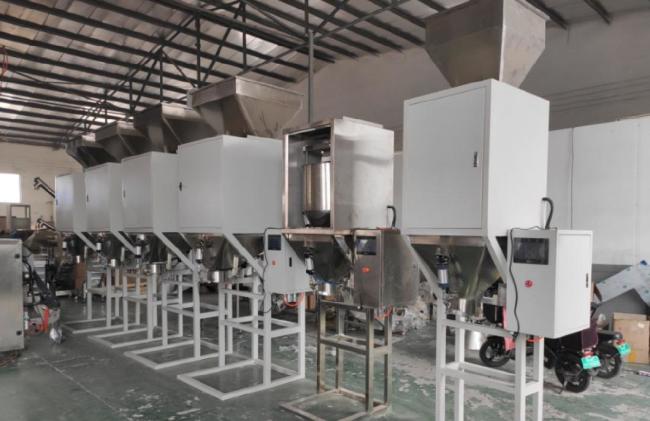 Multi-Function Packaging Machines 5kg 25kg 50kg Rice Packing Machine Animal Feed Pellet Packing Machine