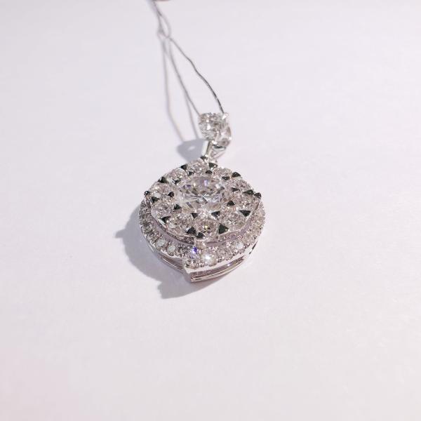 Quality Handmade 18K Gold Luxury Pendant Dainty Diamond Cluster Fashion Jewelry for for sale