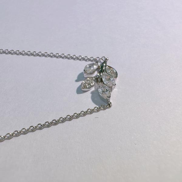Quality Handmade Luxury 18K Gold Leaf Pendant Necklace New Design Fashion Jewelry Women for sale