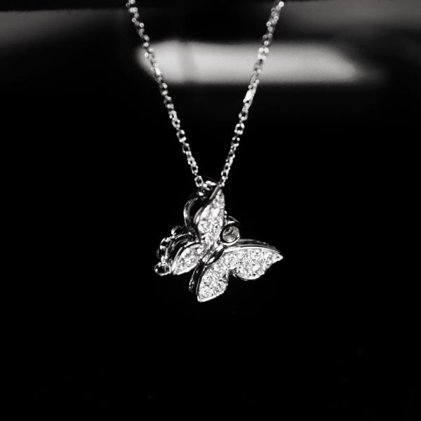 Quality Elegant French Retro Style 18K Gold Pendant Necklace Butterfly Design Luxury Lab for sale