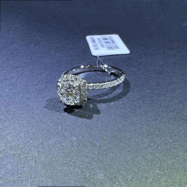 Quality Customized 18K Gold Cluster Diamond Ring IGI GIA Lab Grown Diamond for for sale
