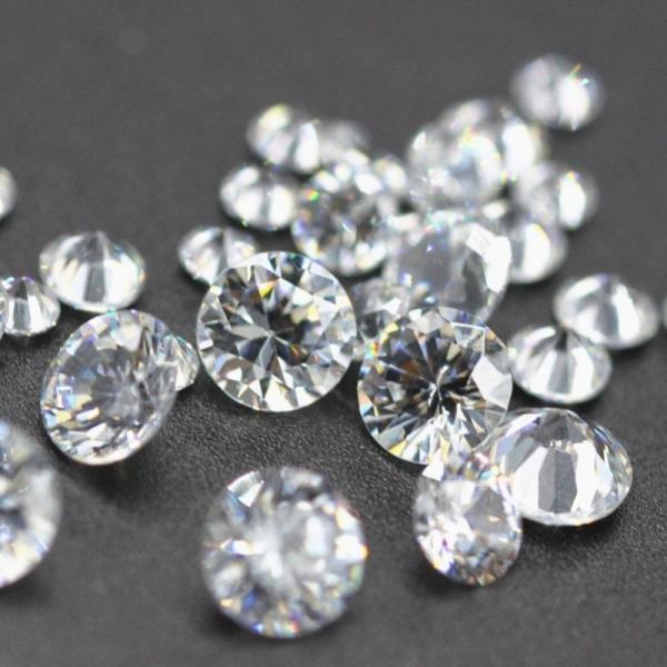 Quality 1-5 Carat HPHT Lab Grown IGI GIA Certified Round Man Made Diamonds White DEF CVD for sale