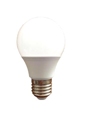 China 3 vatios 270 grados llevaron los bulbos AC85V - 265V A57 del globo para Residental en venta