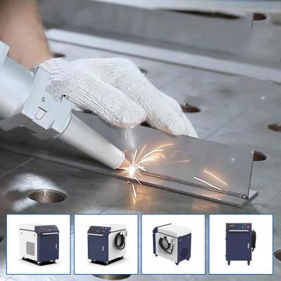 中国 Handheld Welding Machine 4 In 1 1500w 2000w 3000w Rust Removing Laser Cleaning Welding Machine 販売のため