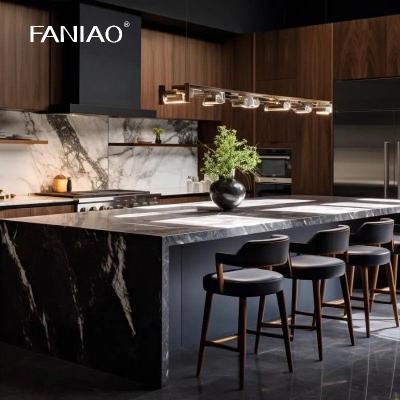 Cina Armadi Fornitore Moderni disegni di cucina dell'isola Armadi di cucina di metallo completo laminato lucido in vendita