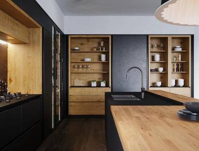 Cina Custom Luxury Wood Grain MDF Moisture-Resistant Cabinet di cucina senza cornice Dubai Progetto grattacielo Fornitore in serie Sink Apartment in vendita