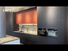 Armário de cozinha de design moderno com ilha