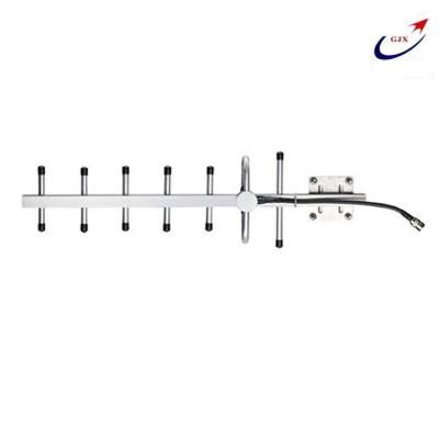 China 806-960MHz 13dbi Outdoor Yagi Antenna 7 units 55cm Aluminum Alloy Material for sale