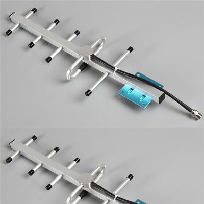 China Highly Relaible Aluminum Alloy 860-960MHz Outdoor Yagi Antenna 5 Elements N/f connector for sale