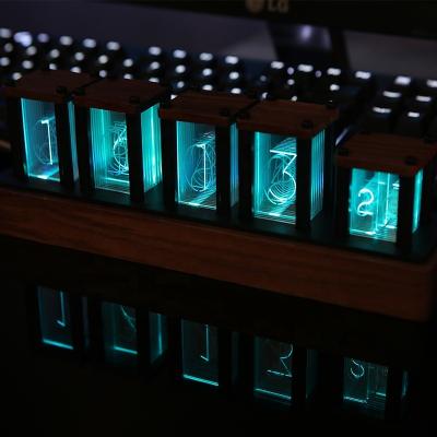 Cina Forma quadrata di incandescenza LED di RGB della metropolitana dell'orologio elettronico della luce in vendita