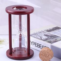 Cina clessidra a caricamento automatico fatta a mano di legno degli ornamenti del mestiere del regalo delle sabbie mobili della bottiglia del temporizzatore di legno decorativo creativo DIY dell'imbuto in vendita