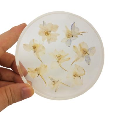 Cina Fermacarte trasparente artificiale del fiore con i frammenti/le scalpellature in vendita
