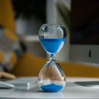 China Flat Sand Timer 5 Minute 10 Minute 30 Minute Color Customized for sale
