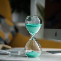 China Flat Sand Timer 5 Minute 10 Minute 30 Minute Color Customized for sale