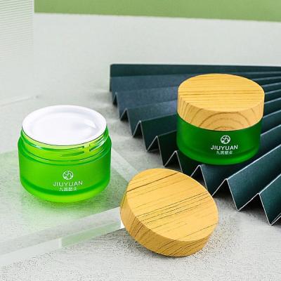 Cina OEM Logo Bottiglia in PET da 100 ml Crema per la pulizia del viso Vaso cosmetico in vendita