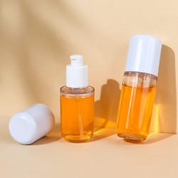 Cina Bottiglie di plastica ricaricabili di lusso su misura 80 ml cilindro vuoto chiaro in vendita