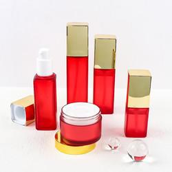 Cina Bottiglia di profumo portatile per cosmetici di lusso da 120 ml con tappo spray in vendita