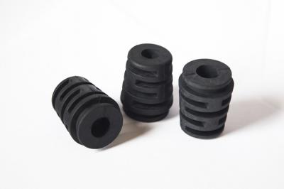 China Automotive Shock Absorbers EPDM Molding Automotive Elastic Parts à venda