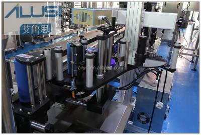 Cina Linea di produzione di coperchiamento di riempimento liquida della bottiglia di plastica di Ailusi SUS304&316L con l'etichettatura della bottiglia rotonda in vendita