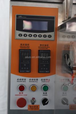 Cina Sacchetto di plastica che beve l'impacchettatrice pura del materiale da otturazione dell'acqua della bustina in vendita