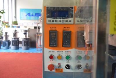 Cina Ketchup Juice Honey Liquid Sachet Filling Machine dello sciampo di quattro lati automatico in vendita