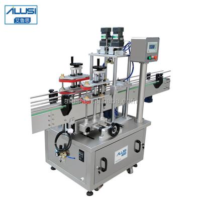 China Capsulador tampando Machine da máquina da garrafa automática completa para as tampas plásticas do parafuso à venda