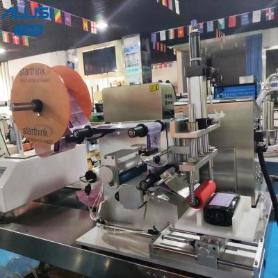 Cina etichettatrice laterale doppia 220V della bottiglia piana di 100W SUS304 per i prodotti farmaceutici in vendita