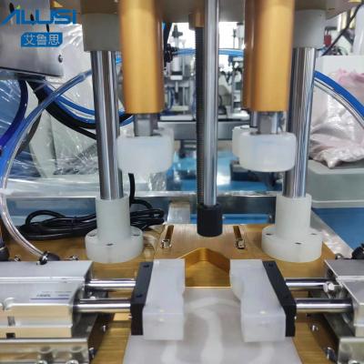 Cina Ruote della tappatrice 4 della bottiglia di altezza di controllo 300mm del pedale che girano strettamente i coperchi a vite in vendita