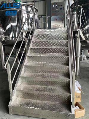 Cina impastatrice dell'omogeneizzatore 5000L del miscelatore di acciaio inossidabile della doccia del corpo del detersivo liquido cosmetico del gel in vendita