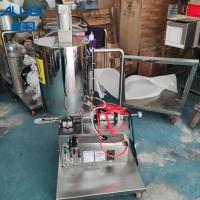 China Semi Automatic Lipstick Lip Gloss Tube Heating Filling Machine 16000BPH for sale