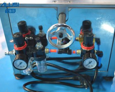 Cina Maschera di riempimento a pressione automatica verticale Mascara Gloss per labbra in vendita
