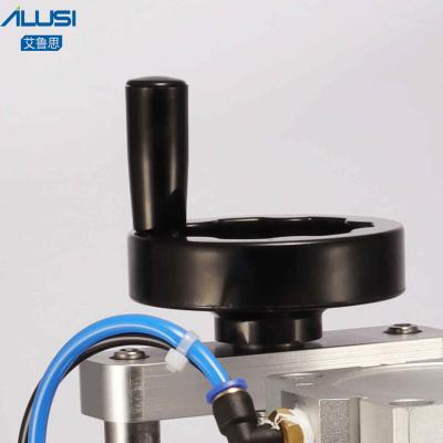 Cina Semi-Auto bottiglia di profumo Crimping Machine Sealer chiusura pompa per copertura piccolo spray vial vetro in vendita