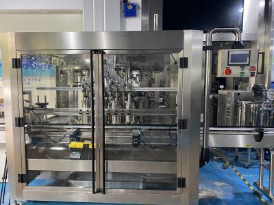 Cina I 2-8 ugelli automatici imbottigliano la macchina di rifornimento liquida che lava l'attrezzatura detergente del materiale da otturazione del sapone in vendita