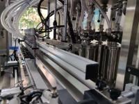 China Automatic Stainless Steel Liquid Filling Machine 100-5000ml CE Certified for Chemical Beverage for sale