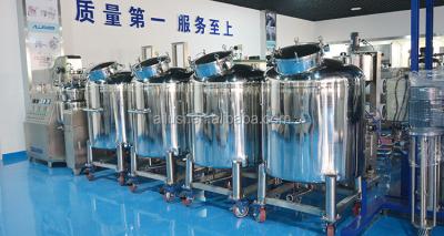 Cina Capacità del serbatoio del latte crudo di SUS316L 50L-20T con una garanzia da 1 anno in vendita