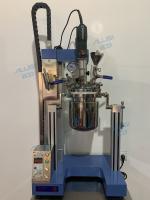 China 10 Liter Laboratory Vacuum Emulsifier Mixer Homogenizer 300-11000rpm 400W for Cosmetics Cream for sale